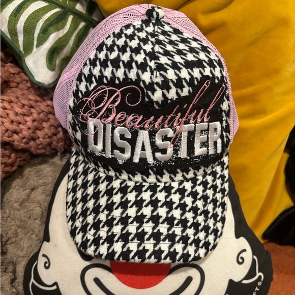 Accessories | Vintage Y2k Beautiful Disaster Hat | Poshmark